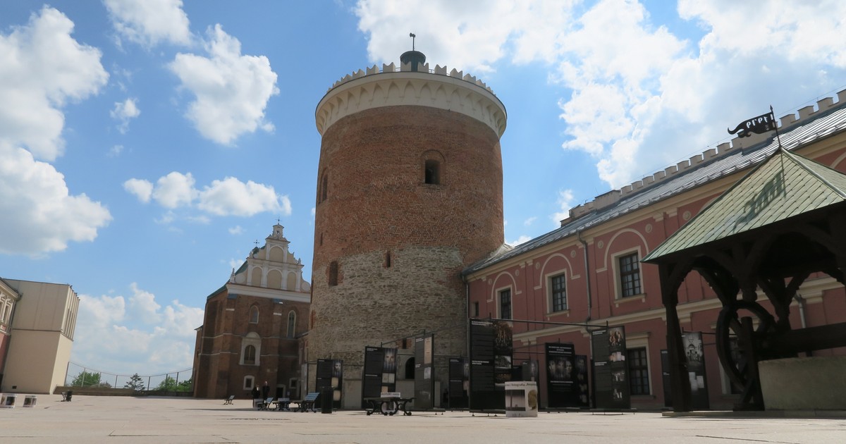 Baszta ruska czy piastowska? Decyzja odłożona w czasie - Wiadomości