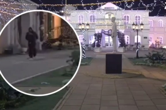 NASILNIK! ZVEZDAN UDARIO ANĐELU PO GLAVI, PA JOJ PRETIO Skandalozno ponašanje u "Zadruzi ...