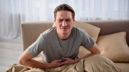 Gradówka na oku - objawy, diagnostyka, leczenie. Domowe sposoby na gradówkę