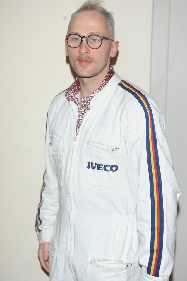 Coming outy gwiazd po dekadach milczenia. Rekordzista miał 100 lat ...