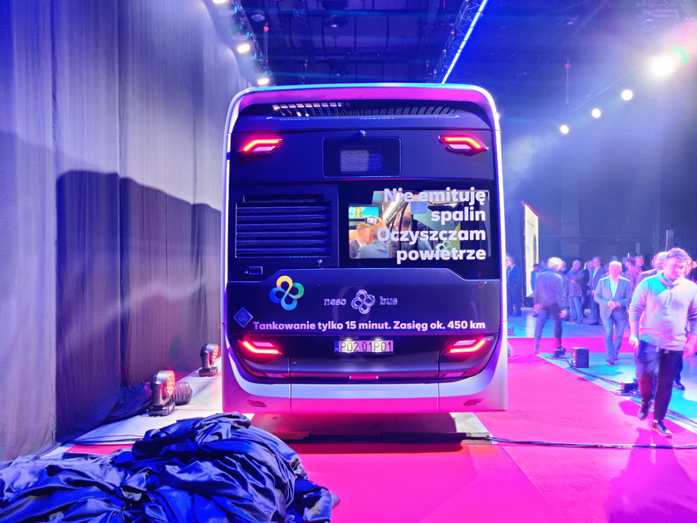 NesoBus: Pokazano polski autobus wodorowy. Będzie produkowany w Świdniku