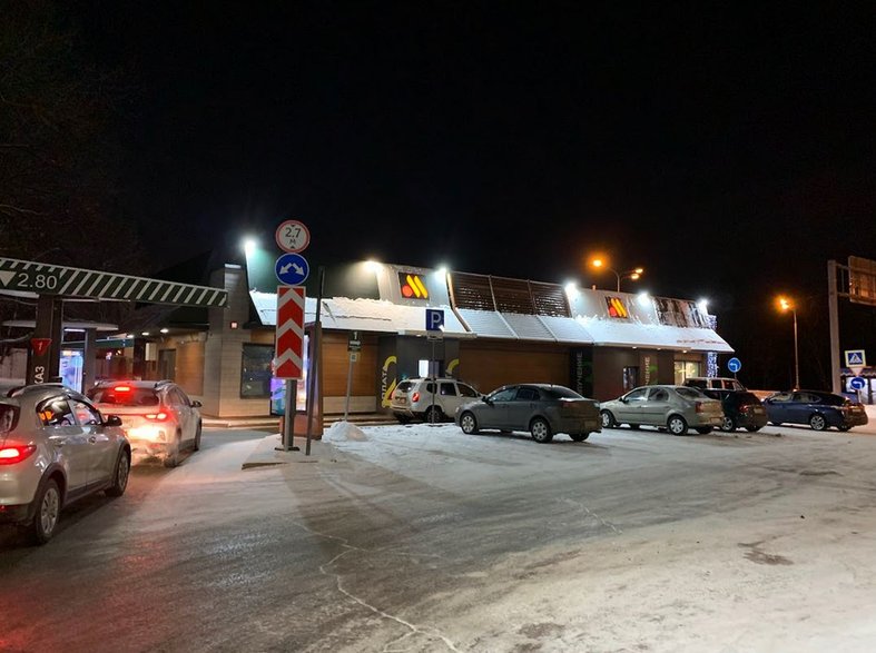 Po prawie dwóch latach Polka w Moskwie odwiedziła rosyjską podróbkę ... Po prawie dwóch latach Polka w Moskwie odwiedziła rosyjską podróbkę ...