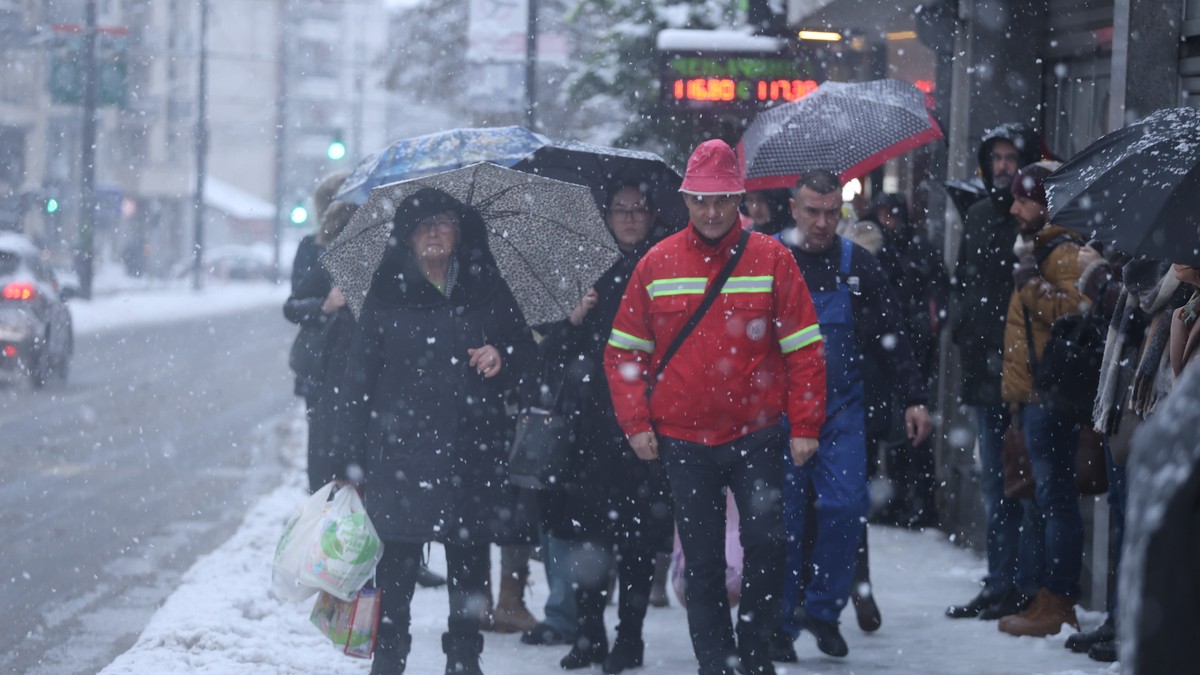 (Mapa) U Srbiju stiže neobično jako zahlađenje: Svaki dan nevreme ...