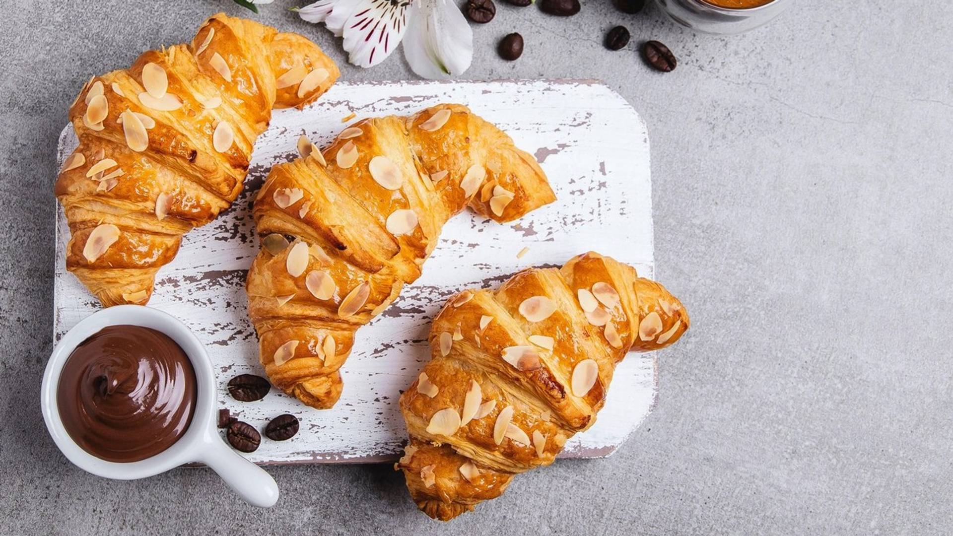 Recept za posne kroasane sa kremom Noizz