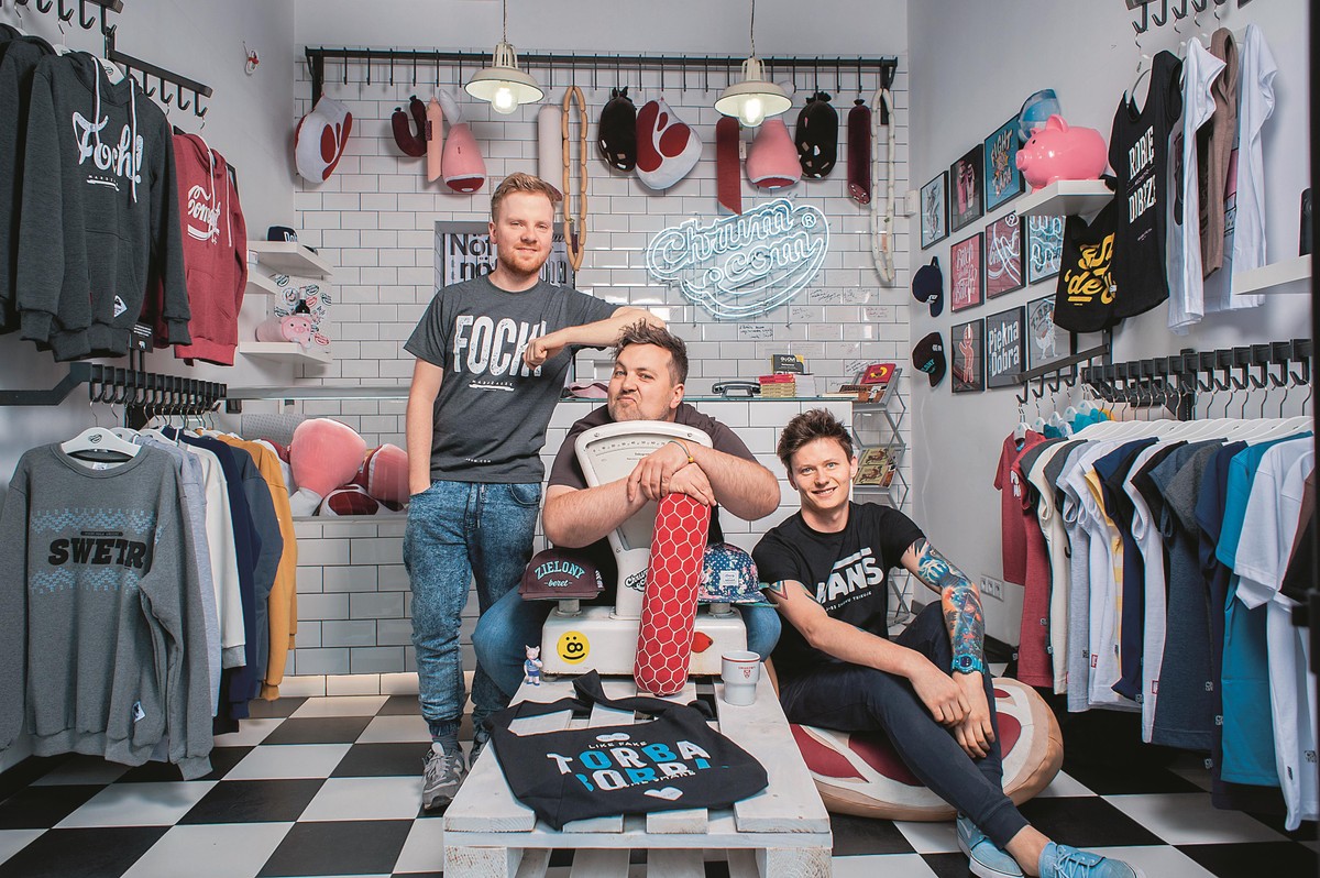 Chrum.com, czyli jak zarobić na koszulkach z pomysłem - Pierwszy Milion ...