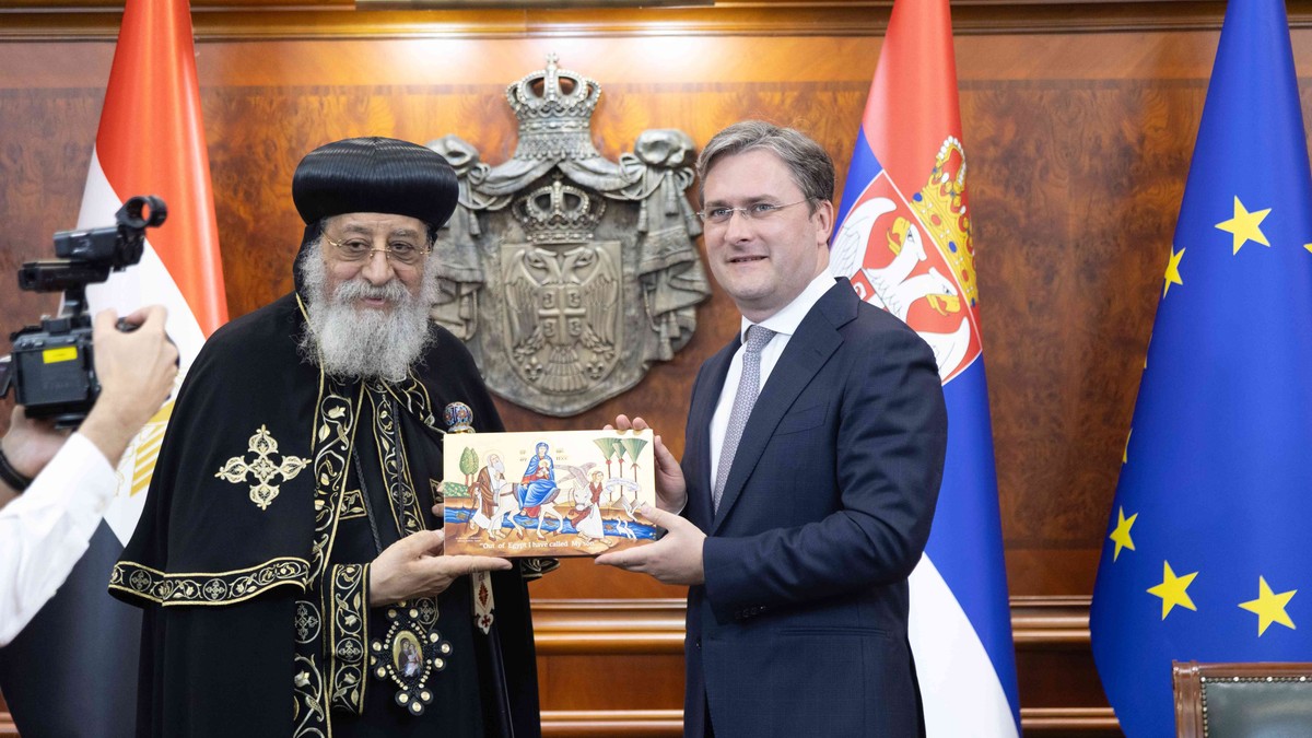 Ministar Selaković primio Patrijarha Tavadrosa II - Blic