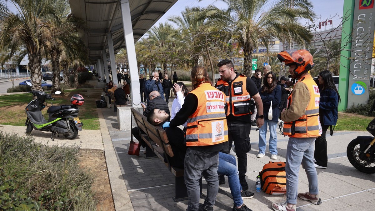 Teoristički napad u Izraelu, ima mrtvih i ranjenih: Muškarci otvorili ...