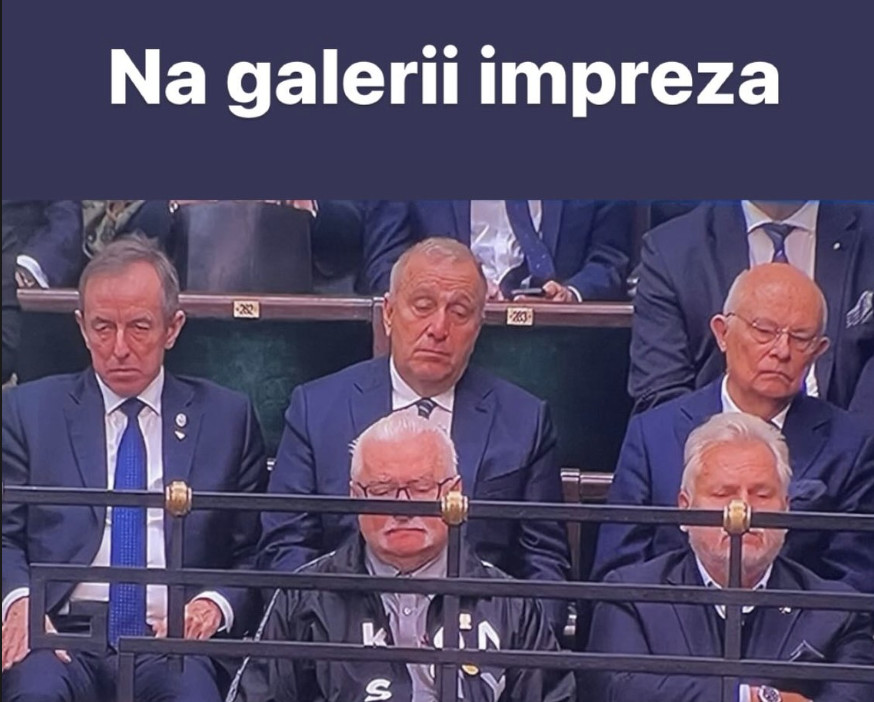 "Na galerii impreza". Memy po exposé Donalda Tuska. Internauci w formie ...