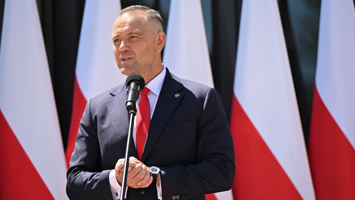 Nawrocki odbiera Order Orła Białego Zełenskiemu. "Antyukraińska ...