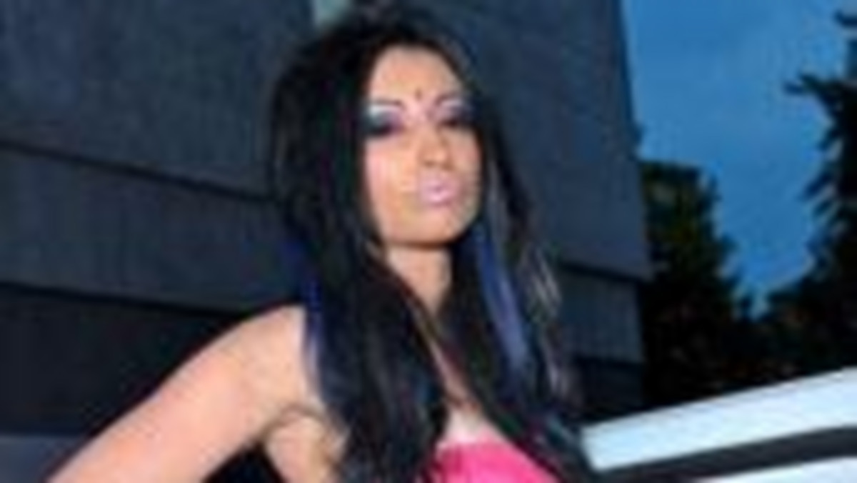 Jolanta Rutowicz otwiera szkołę? - Film