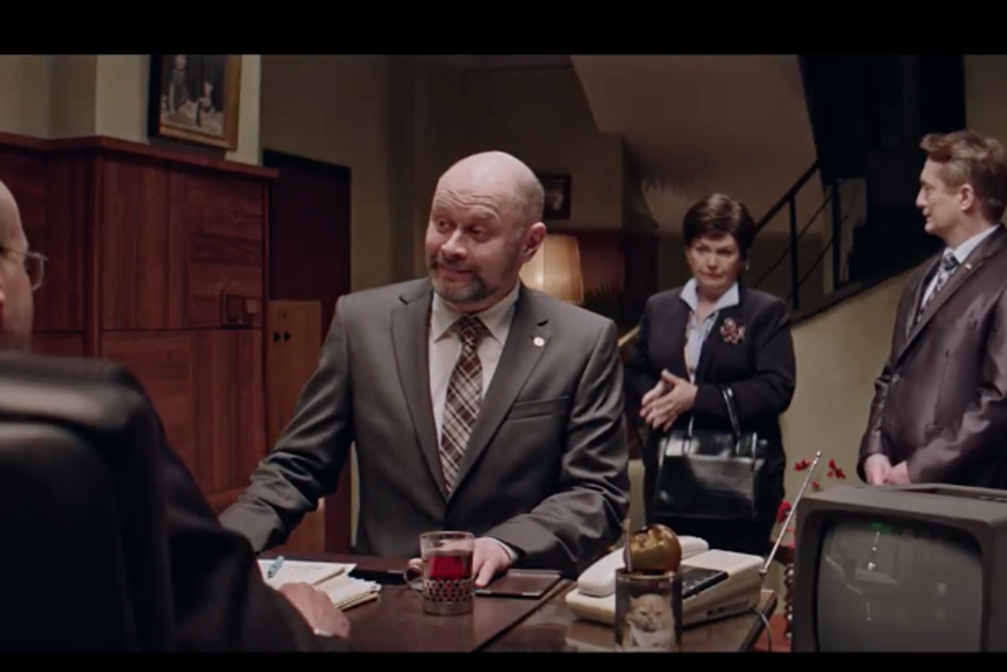 „Ucho Prezesa” odcinek 9. Beata Szydło i obrażony Antonii Macierewicz ...