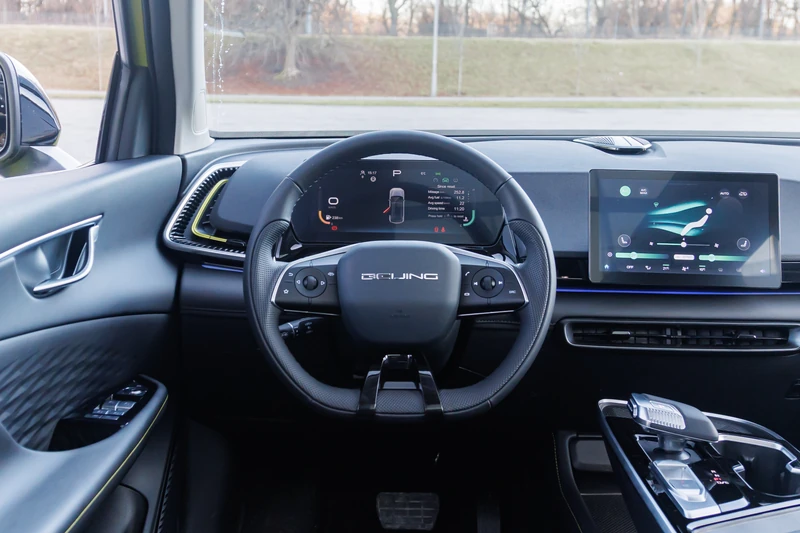 Jeździłem Beijingiem 5 - chińskim benzynowym SUV-em za 2/3 ceny aut ...