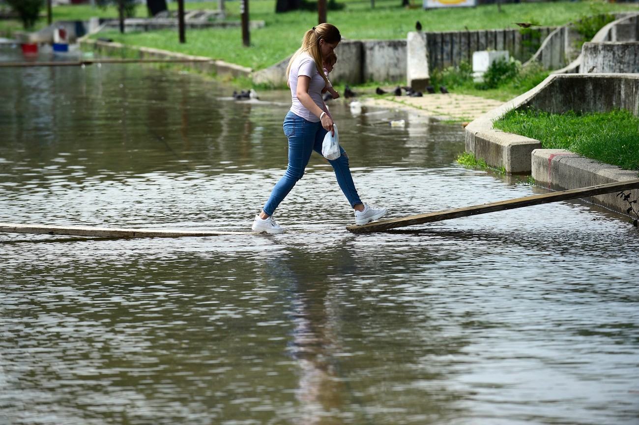 SAVA SUTRA PREKO 5,5 METARA Raste vodostaj reka u Beogradu, evo ko je ...