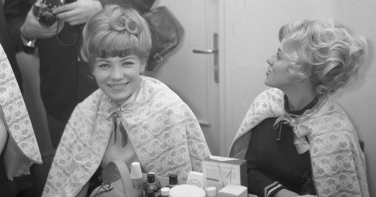 Moda i uroda PRL-u. Poradzą sobie tylko ci, co pamiętają te czasy [QUIZ ...