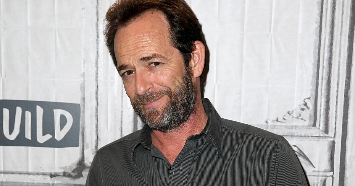 Luke Perry, gwiazdor "Beverly Hills 90210", musiał uciekać przed tłumem ...