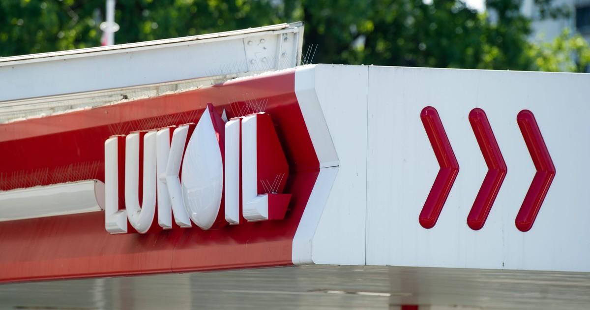Lukoil sprzedał stacje paliw w Polsce, na Litwie i Łotwie na rzecz AMIC ...