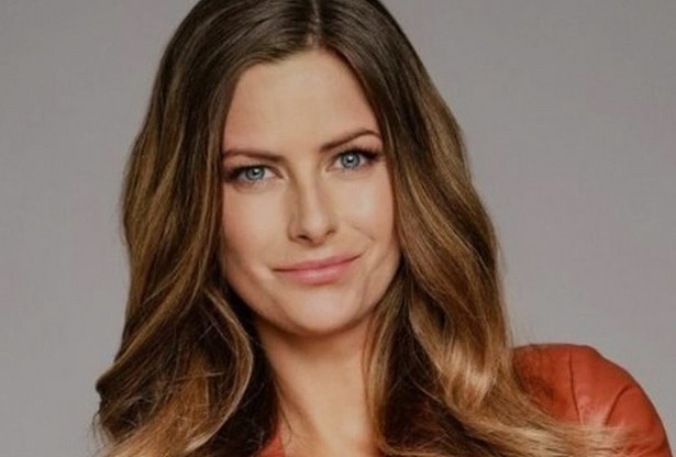 Laura Breszka opublikowała nagranie z restauracji. "Muszę dorabiać ...