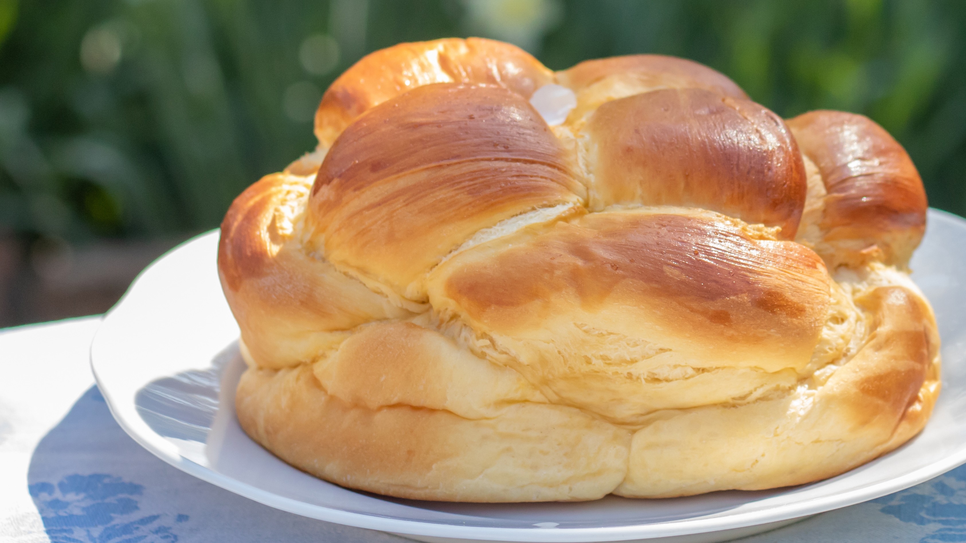 Süsd meg te a húsvéti kalácsot! Egy egyszerű receptet mutatunk - Rúzs ...