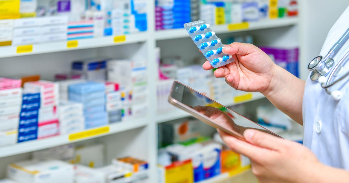 Pacjenci szturmują poradnie. Apteki odsyłają ich po nowe recepty na ...