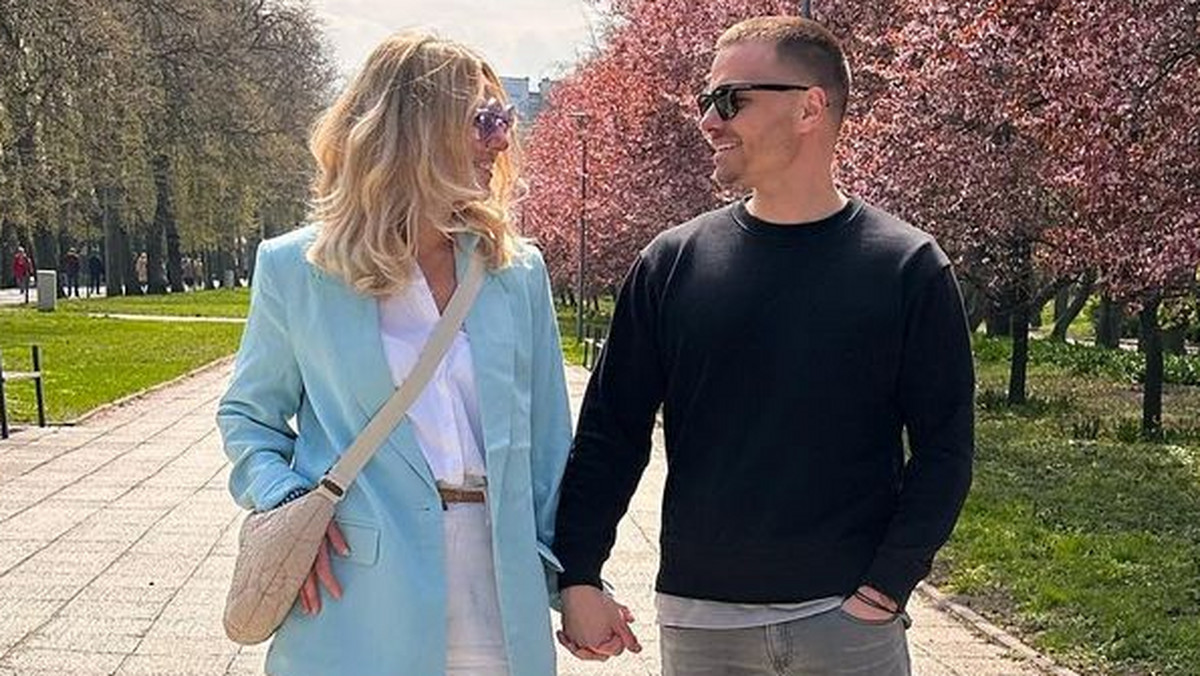 Marcin Hakiel pochwalił się zdjęciem z rodziną. "W końcu szczęśliwy ...