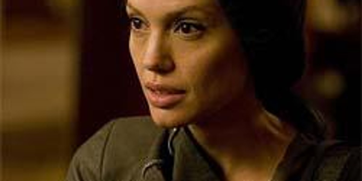 Angelina Jolie odrzuciła scenariusz "Salt 2" - Film