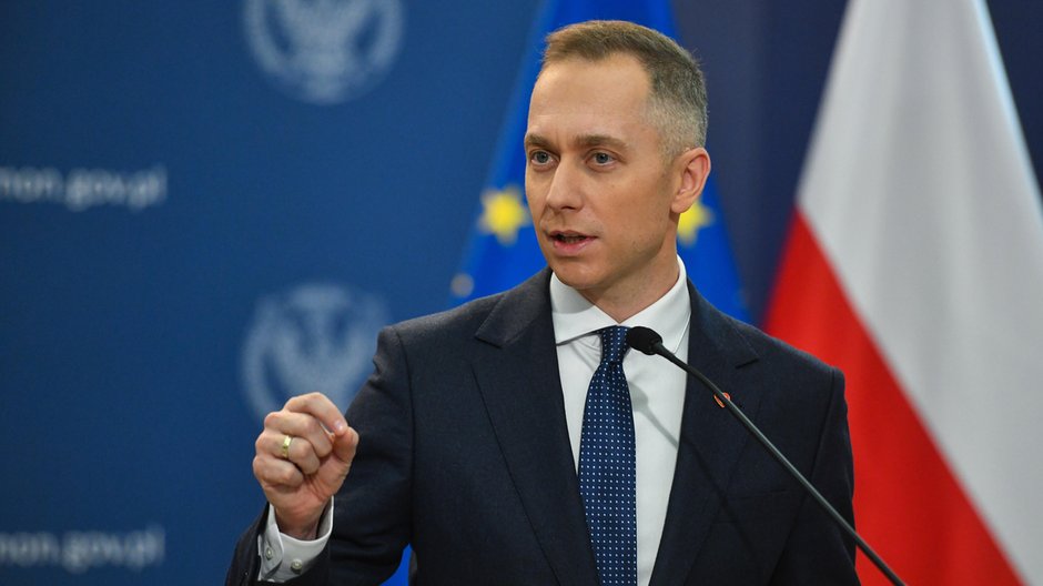 Cezary Tomczyk zapowiada wyniki audytu w MON - Wiadomości