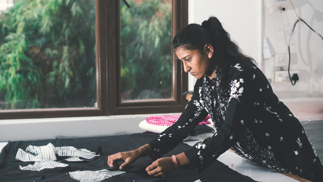 A Studio Medium alapítója, Riddhi Jain indiai divattervező két világ között egyensúlyoz - GLAMOUR+