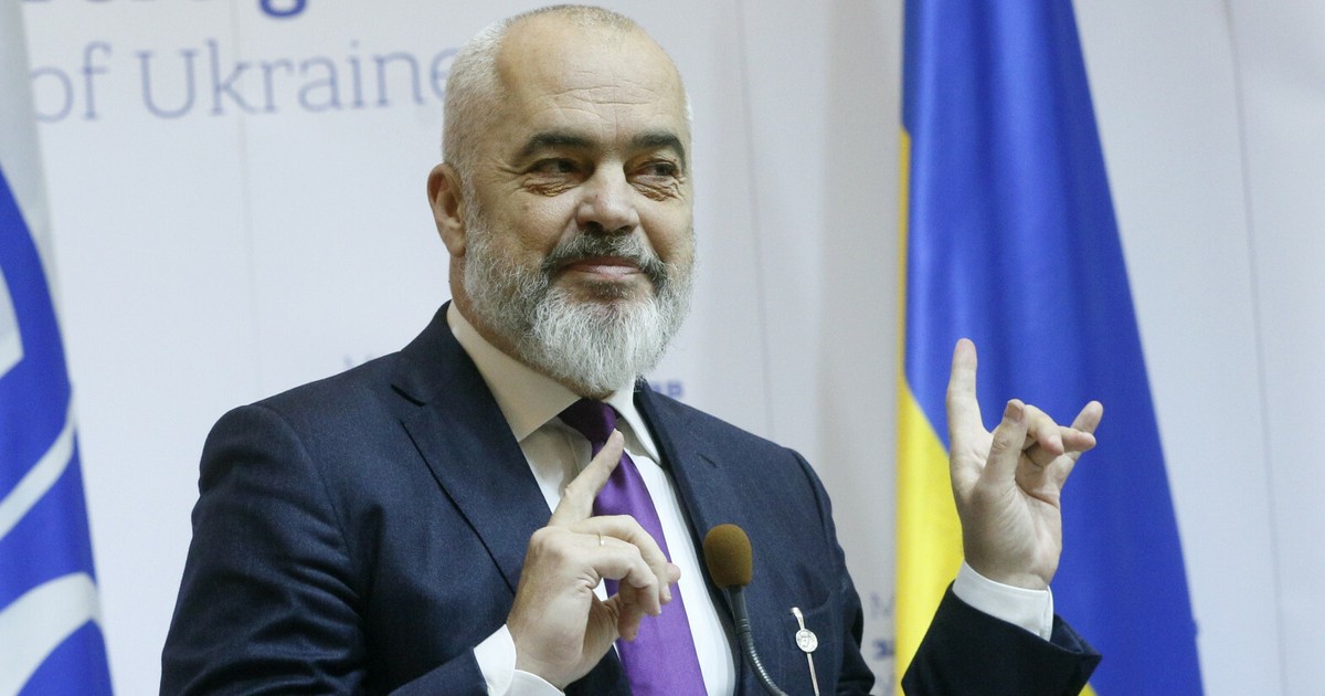 Edi Rama publicznie kpi z Putina. Bogata kariera szefa albańskiego ...