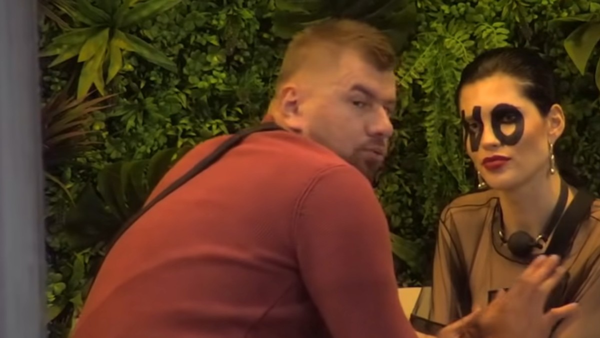 Deniz Dejm se RAZGAĆILA, Janjušu VILICA PALA kao sveća!