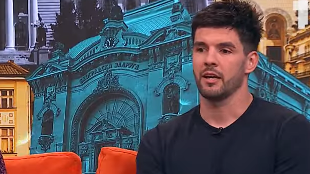 Umrla majka Stevana Pialea: Tuga u domu glumca - Blic