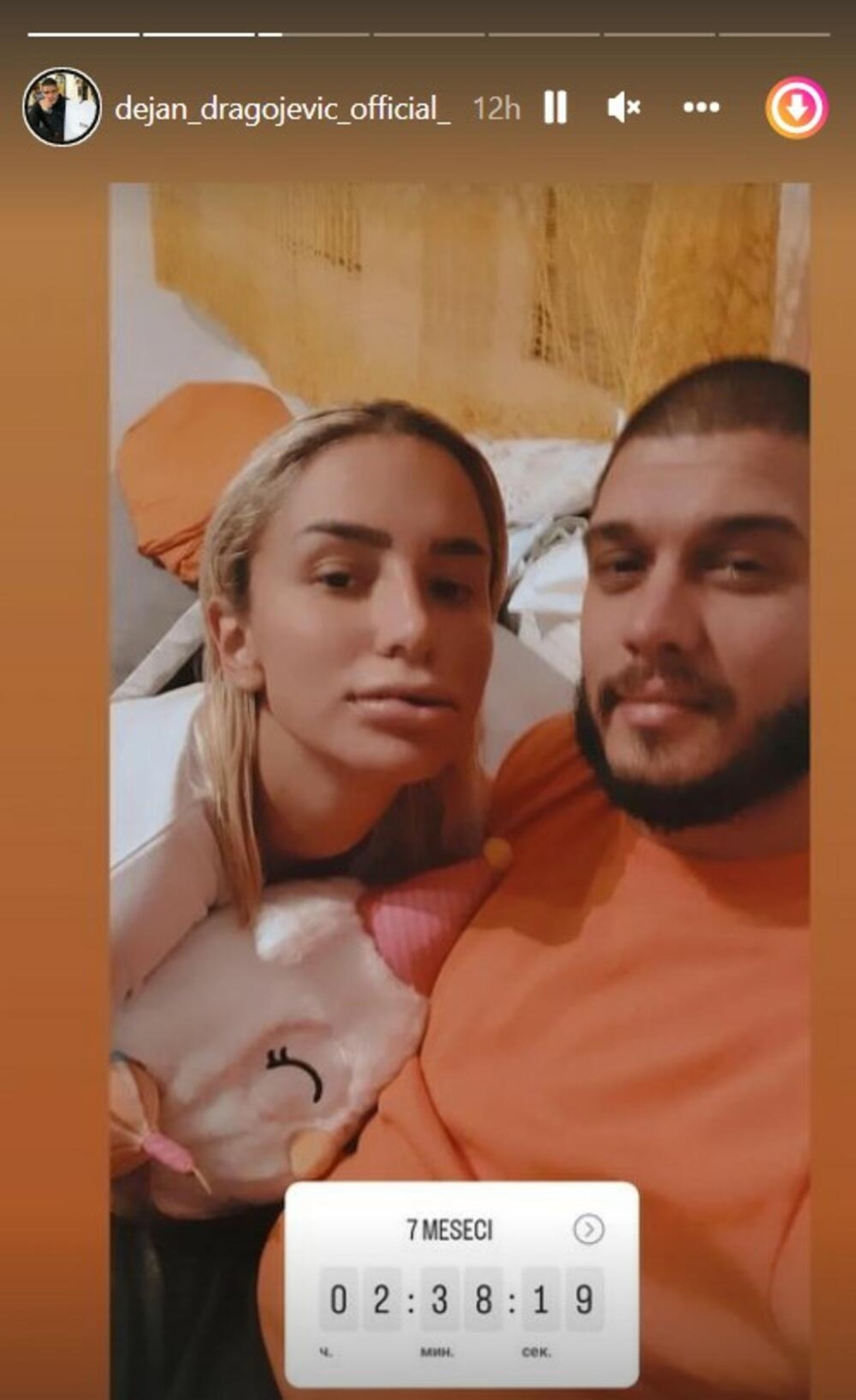 Dejan i Aleksandra slave sedam meseci veze - Blic