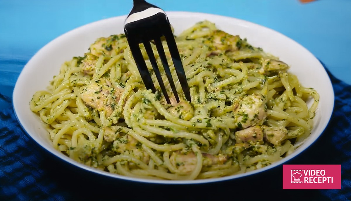 Špagete sa pesto sosom i spanaćem - Žena.rs
