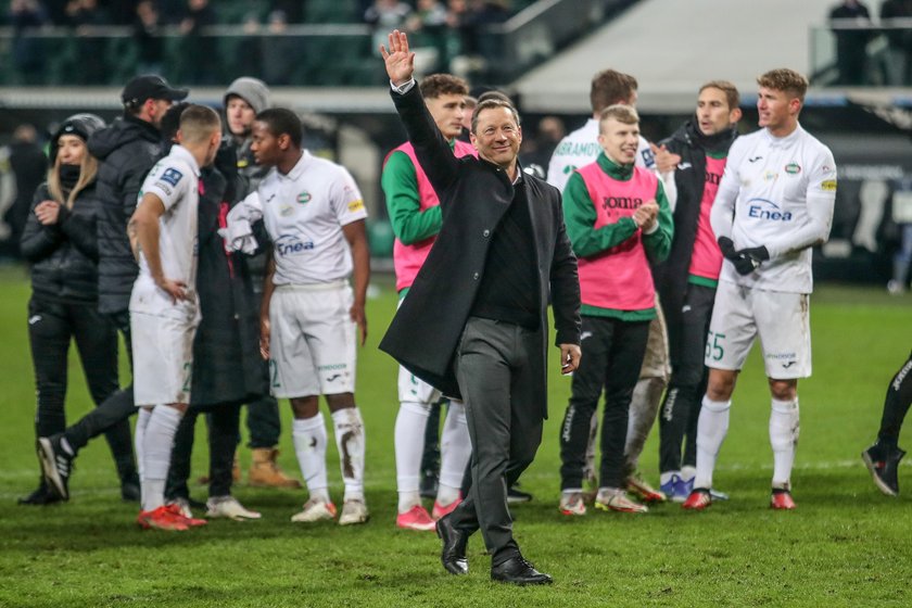 Dariusz Banasik zwolniony z Radomiaka Radom. Klub ma już następcę Dariusz Banasik zwolniony z Radomiaka Radom. Klub ma już następcę