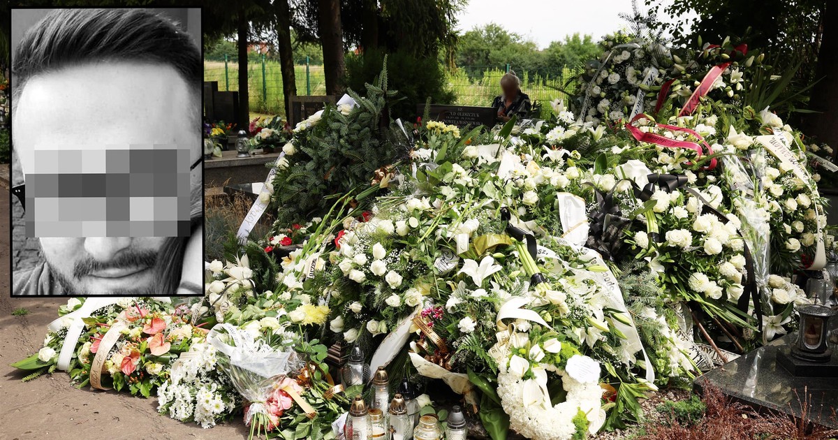 Pogrzeb syna Sylwii Peretti. Grób Patryka P. zniknął pod wieńcami