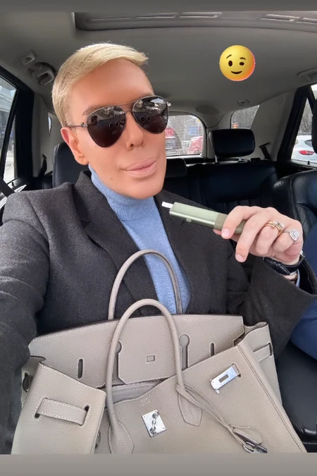 Boki 13 se vratio luksuznom načinu života: Sveže ofarban, stavio papreno skup nakit - Blic