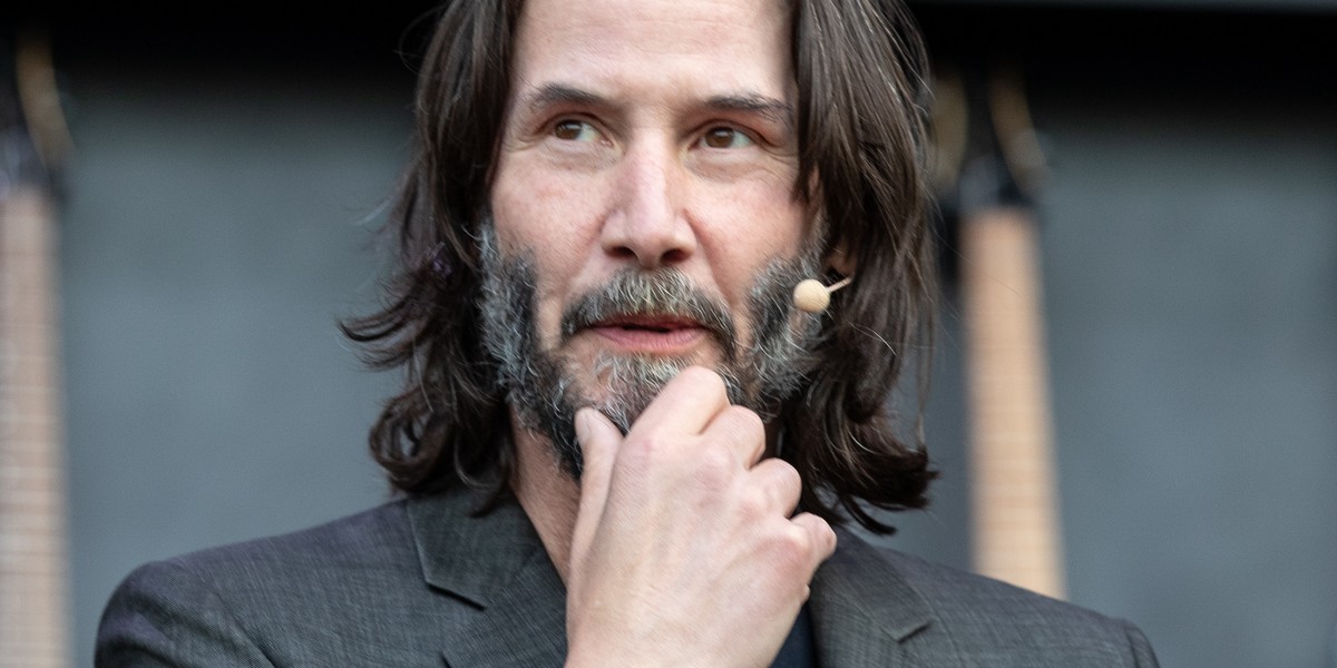 Keanu Reeves wydaje książkę. O czym będzie "The Book of Elsewhere ...