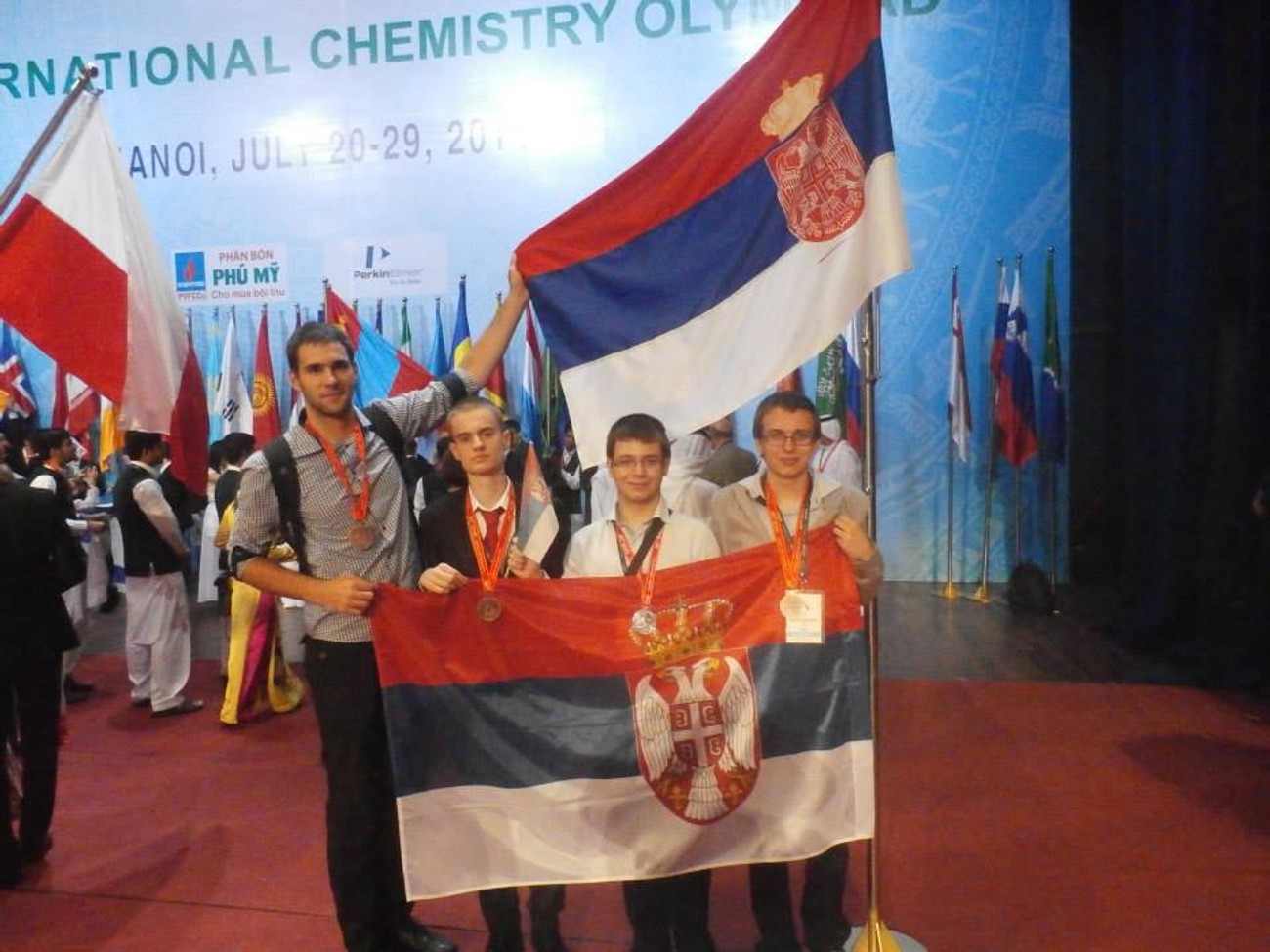 Hemičarima iz Srbije četiri medalje u Hanoju