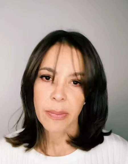 Ovako danas izgleda čuvena Kasandra koja ponovo dolazi u Srbiju ...