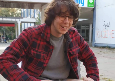 Ovo su deca Nebojše Glogovca, ćerka postala đak prvak, sin krenuo ...