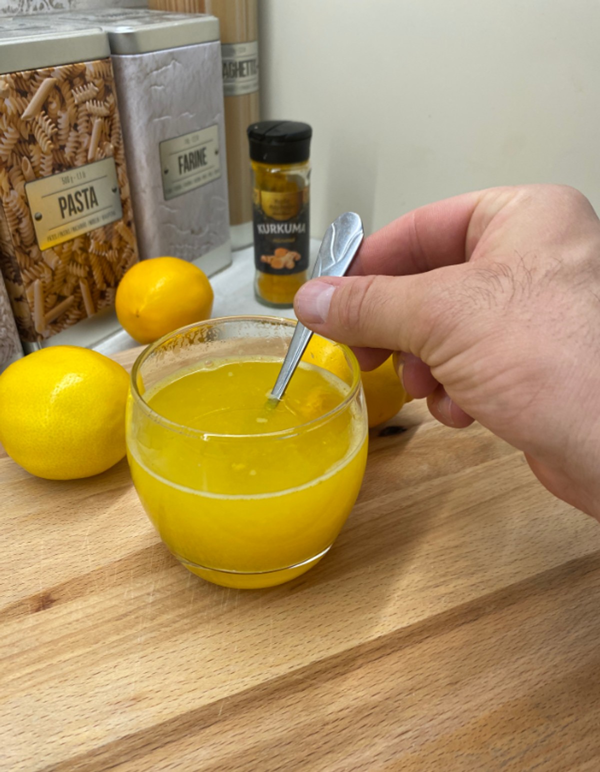 Detox napitak za sagorevanje masti - Žena.rs