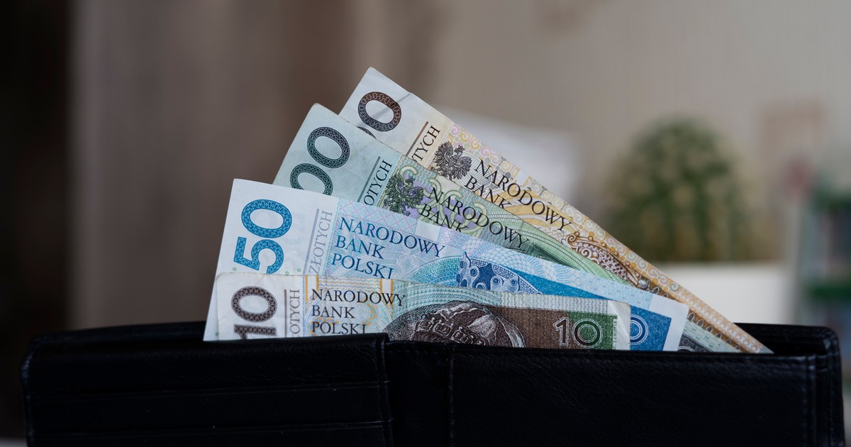 Ile zarabiają celnicy? Oto praca i zarobki w KAS