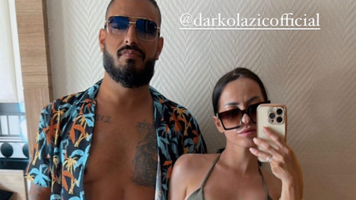 Evo šta radi Darko Lazić dok svi bruje da mu se majka udala - Blic