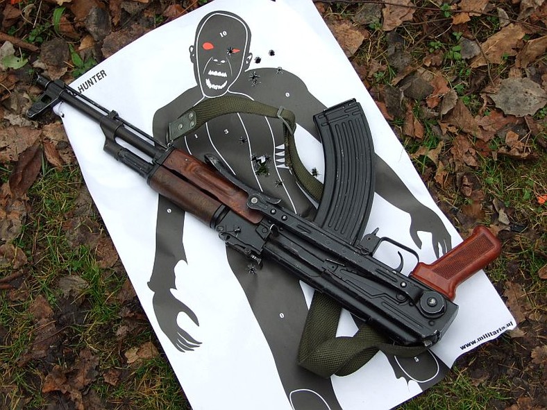 Repliki broni palnej - nauka i zabawa dla każdego