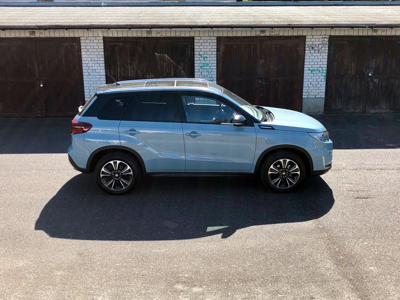 Suzuki Vitara Strong Hybrid – wreszcie z pełną hybrydą - TEST