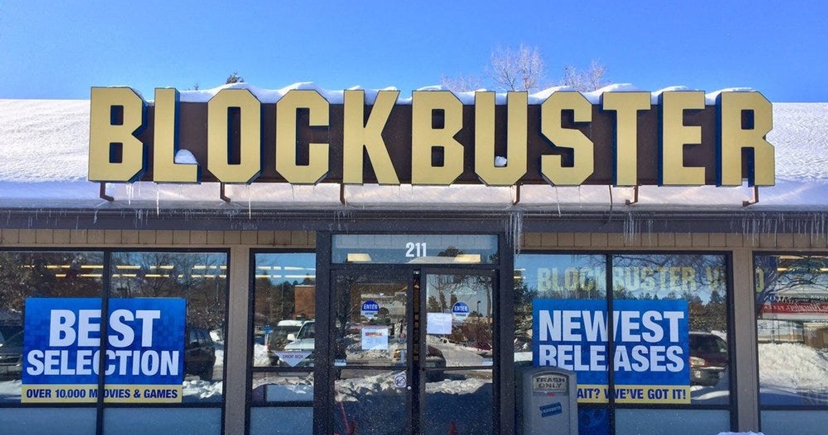 The world's last Blockbuster releases a new Super Bowl commercial — but ...