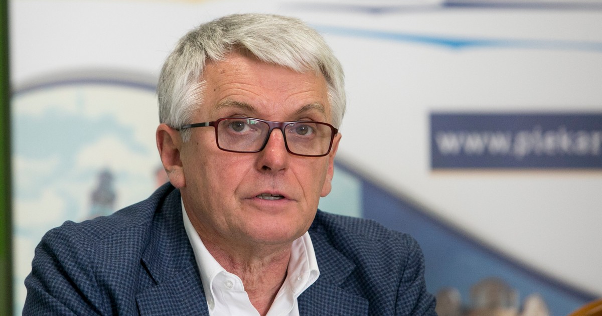 Prof. Andrzej Bochenek wspomina swojego zmarłego przyjaciela prof ...