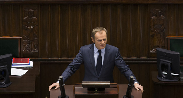 Tusk o nagraniach "Wprost": Przykra sprawa, nie lekceważę jej - Dziennik.pl