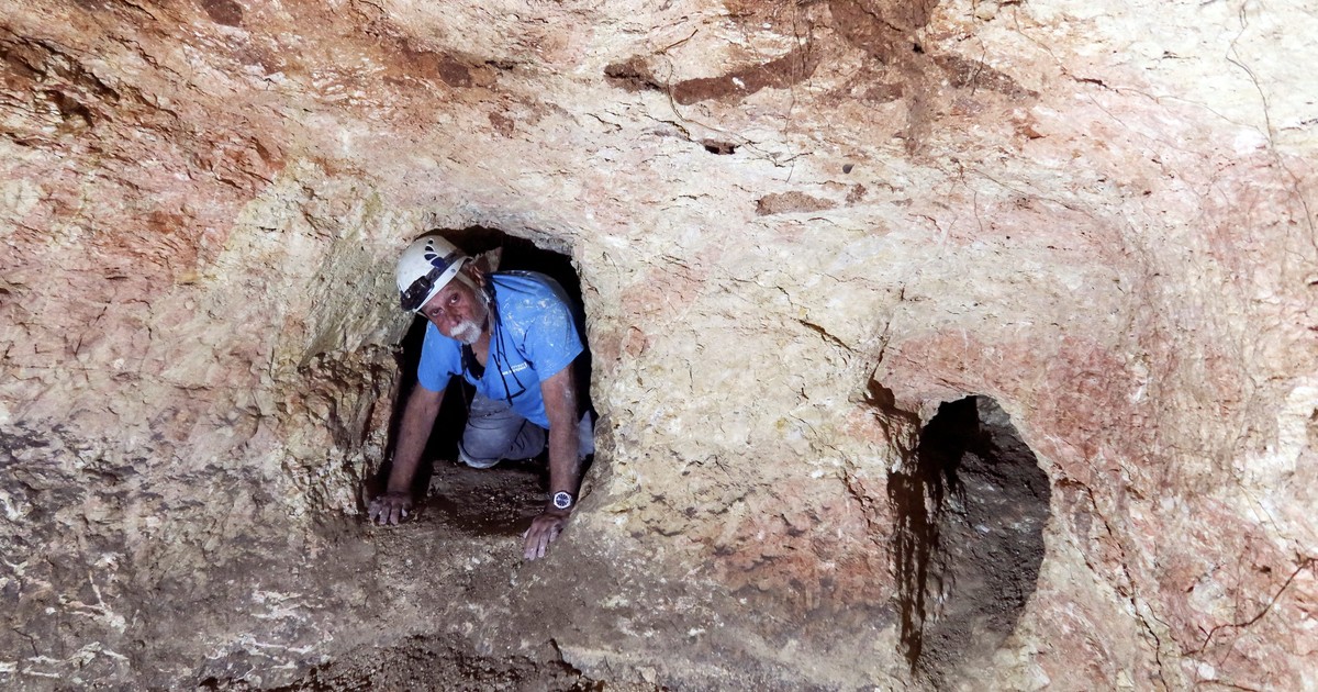 As the IDF searches for Hamas' tunnels in Gaza, archeologists in Israel ...