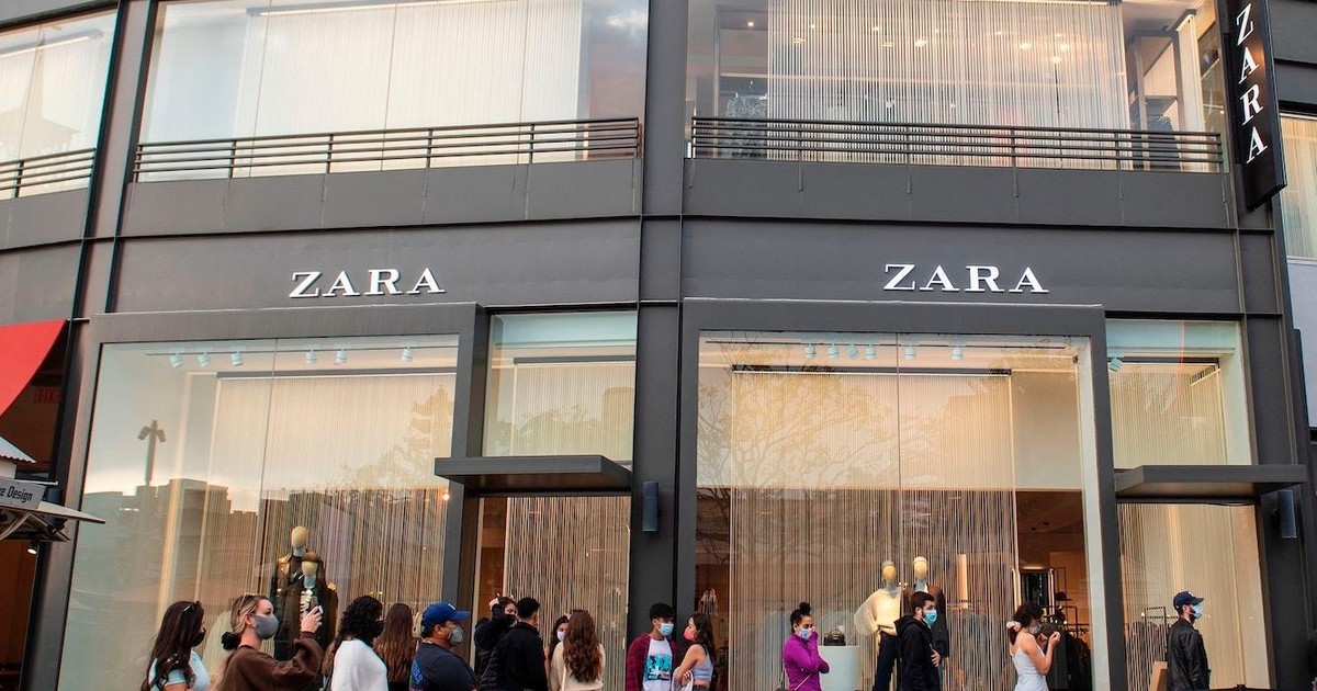 Zara shoppers complain of hour-long lines, messy stores, and poor ...