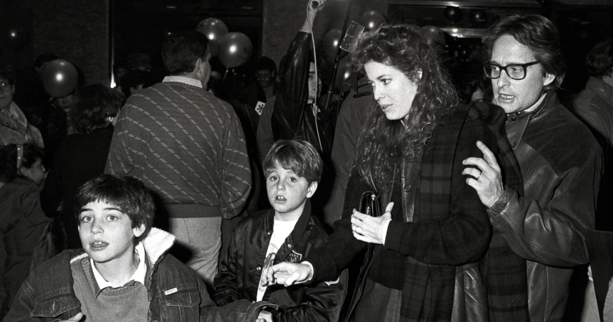 Egykor édes kisfiú volt Michael Douglas gyermeke, most, 36 évvel később ...